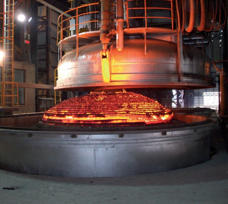 از 0 تا 100 تفاوت بین کوره‌های AOD و VOD | استیل رخ